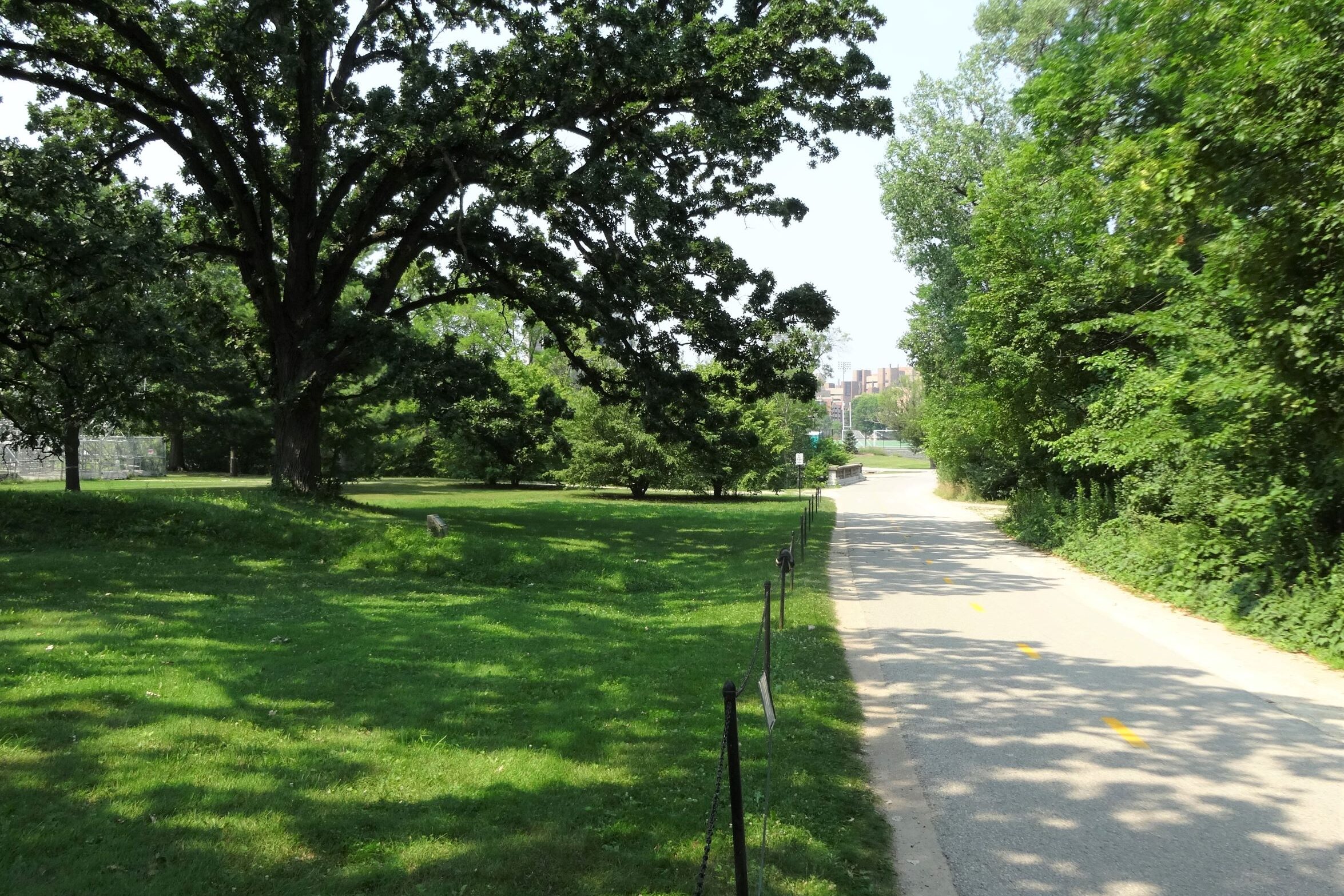 Howard Temin Lakeshore Path – Wisconsin Bike Trails
